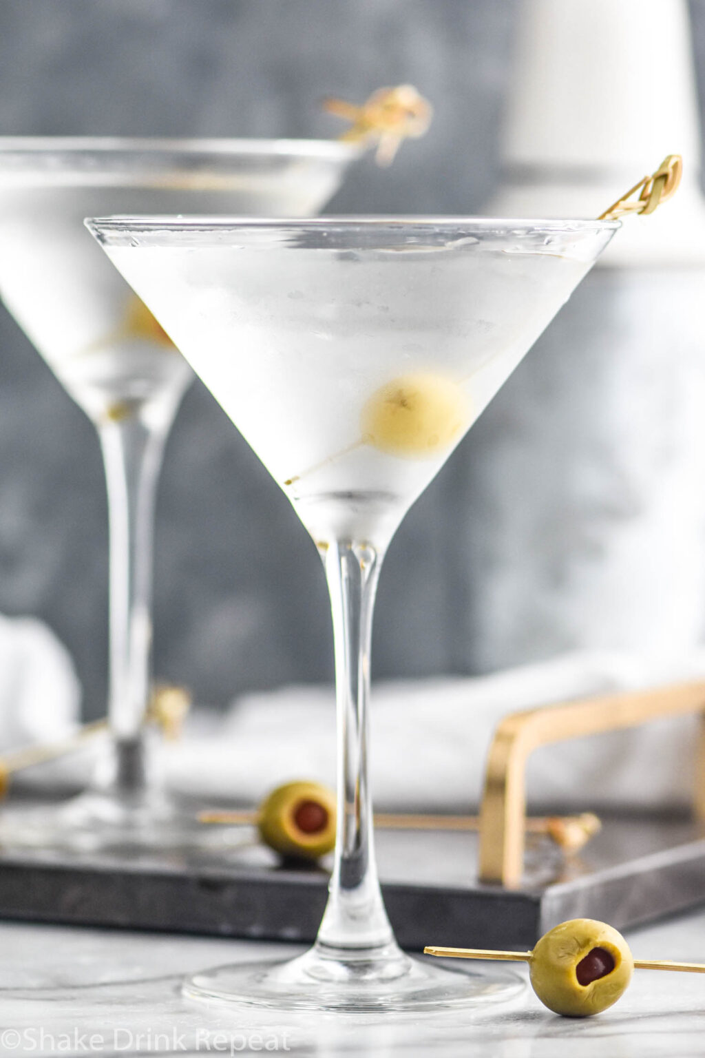 Vodka Martini - Shake Drink Repeat