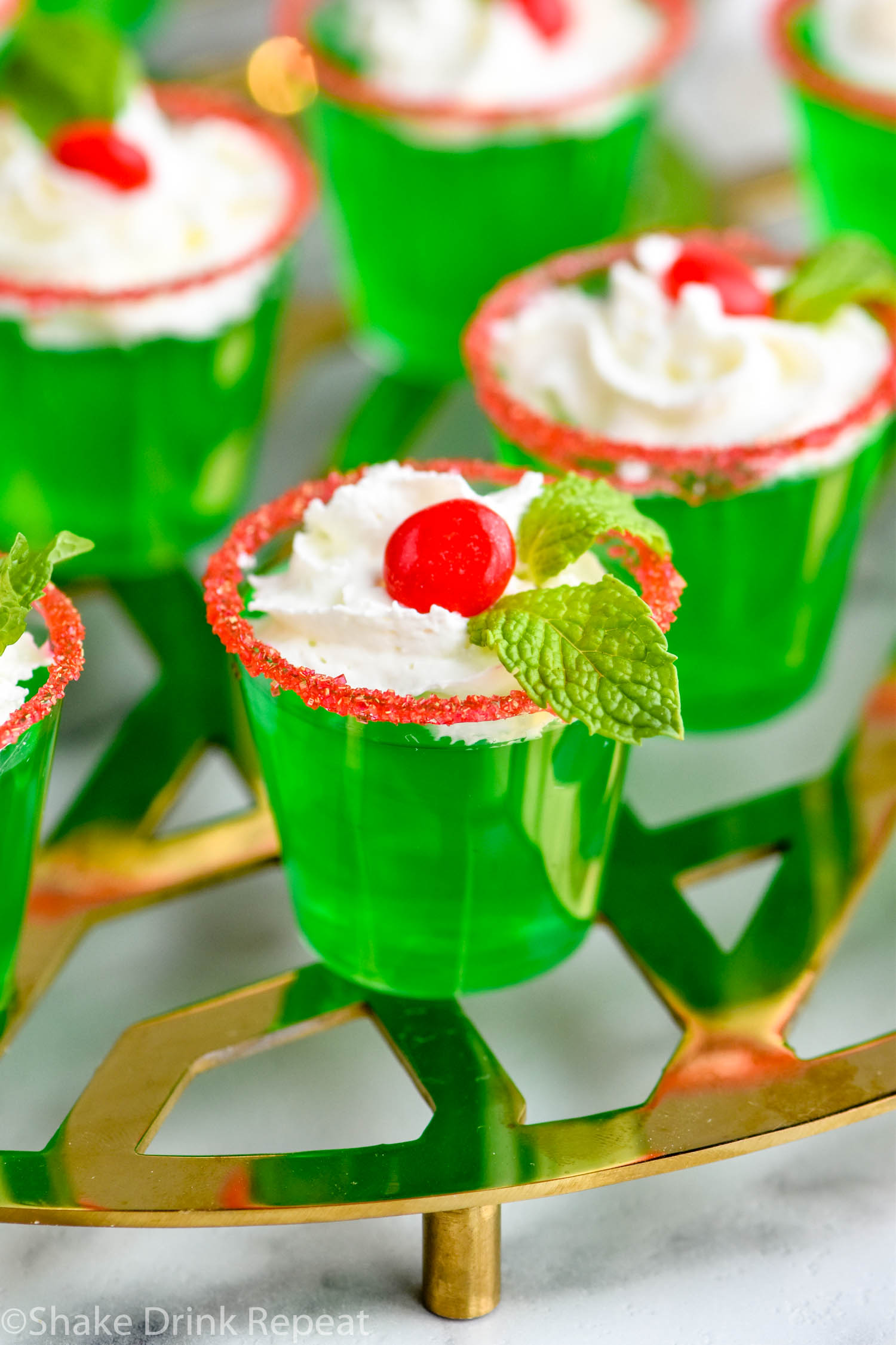 Drunken Elf Jello Shots - Shake Drink Repeat